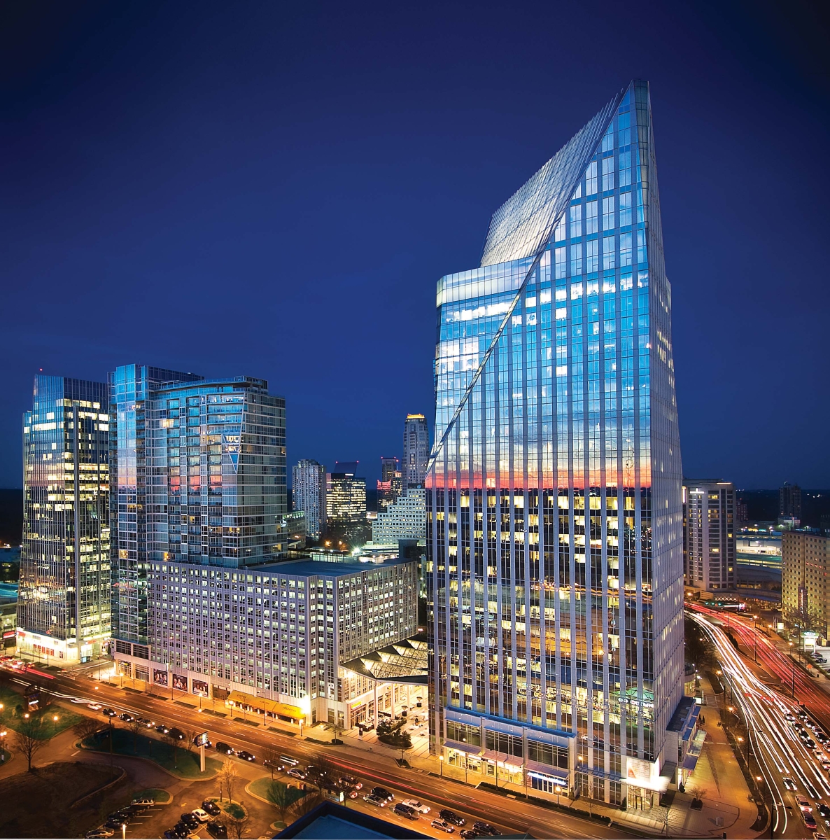 Terminus1_dusk_new_2012_retouched v2_0.jpg